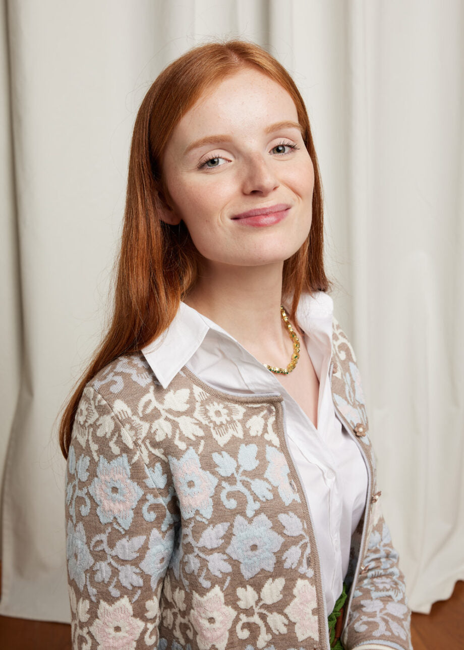 Oleana - Flower - Beige – Alpacahuset